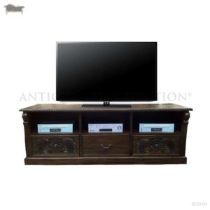French Provincial Style - Antique Reproduction Shop