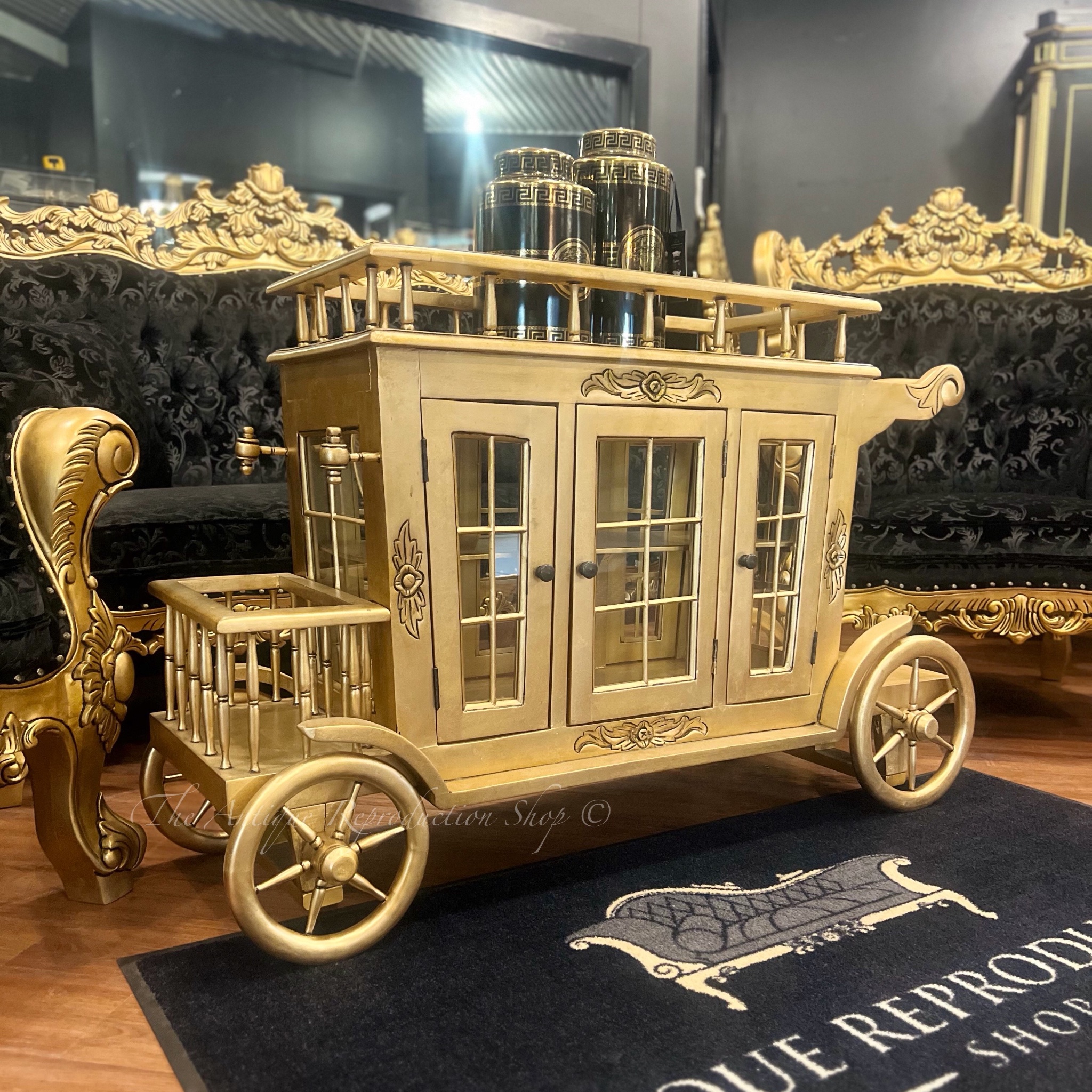 Horse Carriage Bar On Wheels - Antique Gold